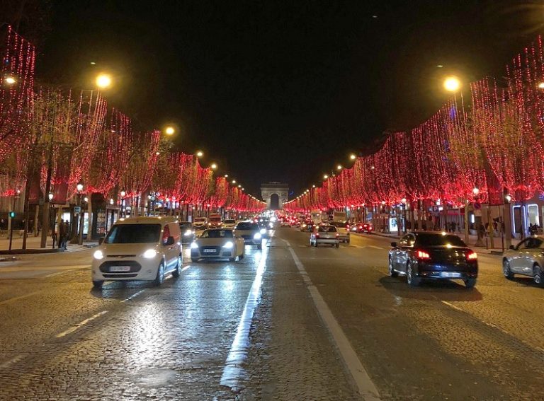 Decoração de Natal em Paris: marcas e feiras de ruas encantadoras